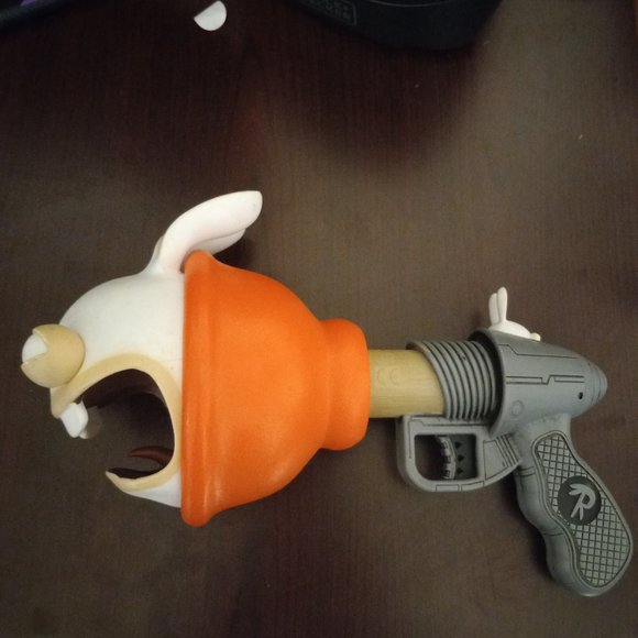 Ubisoft | Toys | Raving Rabbids Invasion Super Plunger Blaster Gun Toy ...